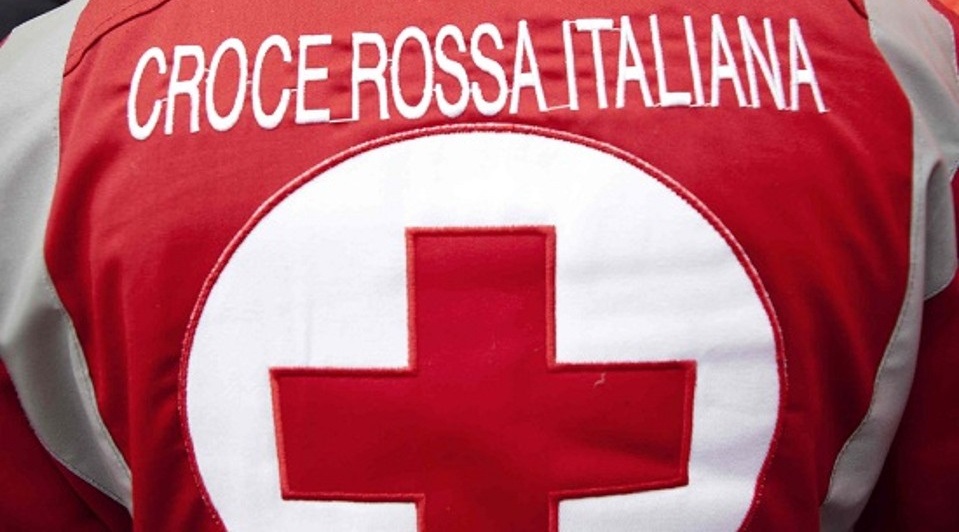 Croce Rossa Italiana: volontari del soccorso in pace ed in guerra fin ...